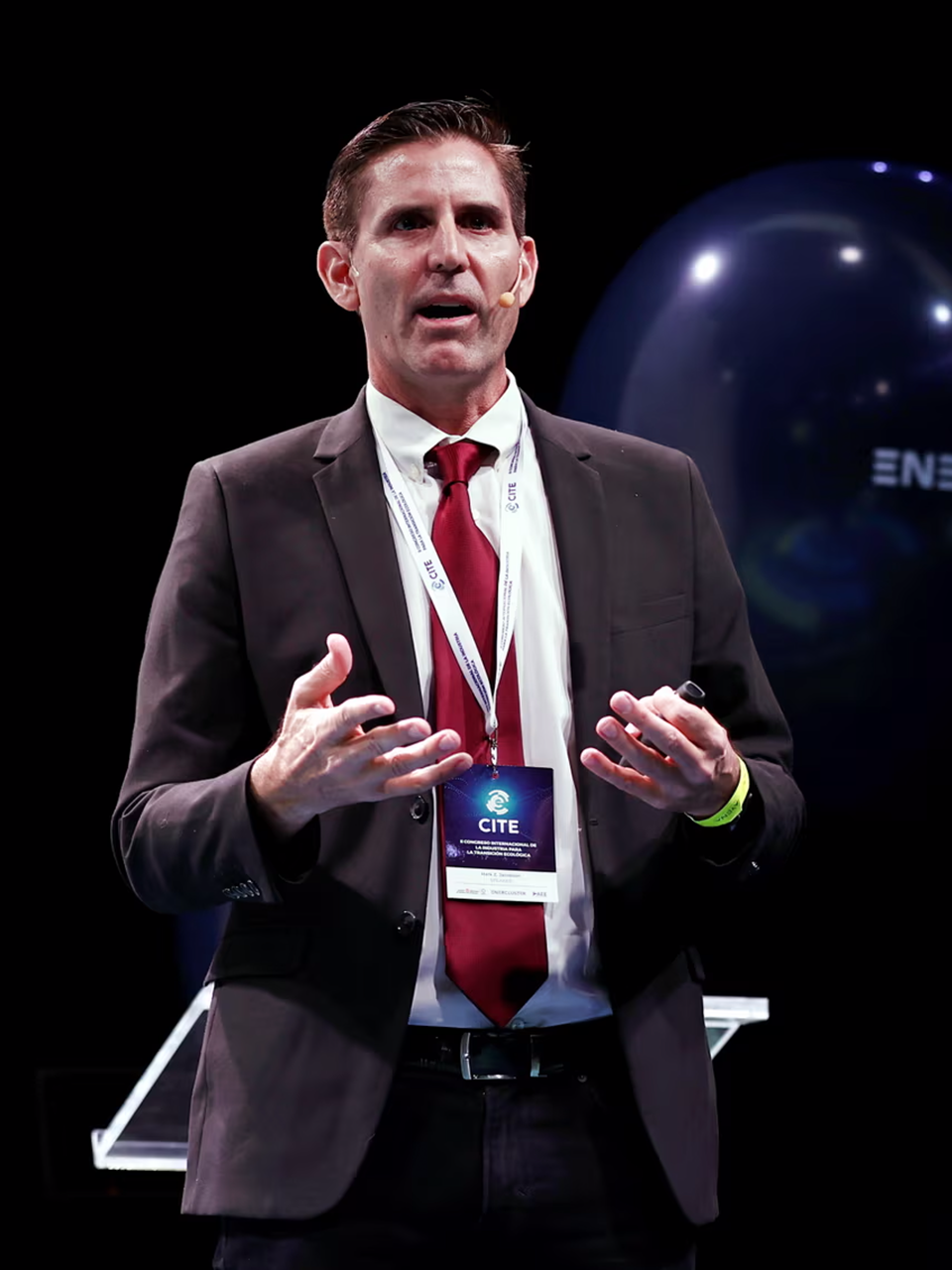 An interview with Mark Jacobson | Daikin